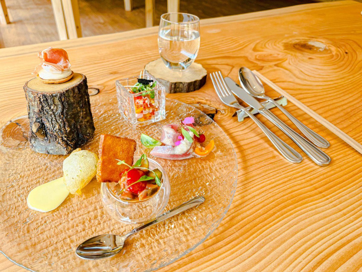 Foresta鳳来(泊まれるイタリアン・レストラン/Cure Cafe/ギャラリー/設計室) on Twitter: "RT @PRTIMES_NEWS: 五感を癒す、くつろぎの森。自然・食 ...