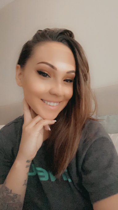 TW Pornstars - Sasha Foxxx. Pictures and videos from Twitter.