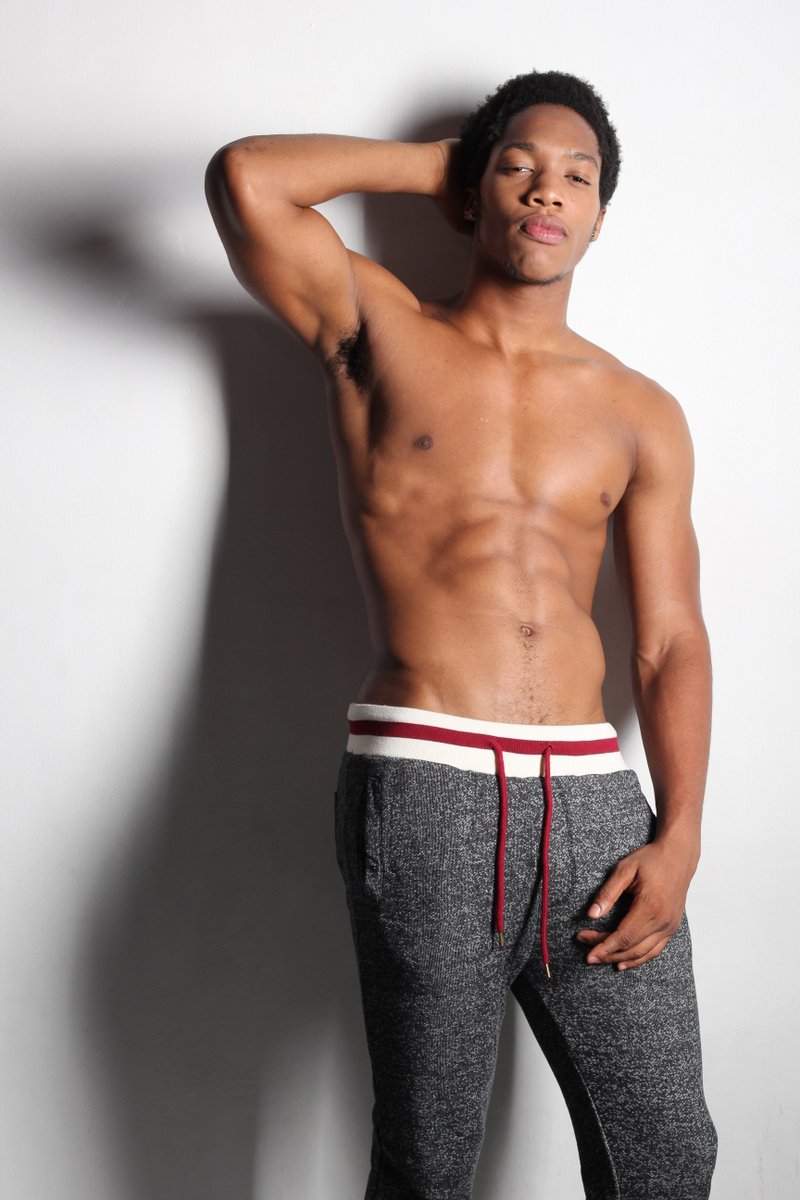 Vintage Vic Fabe Photoshoots On Twitter You Have More Time To Play In Bed This 3 Day Weekend