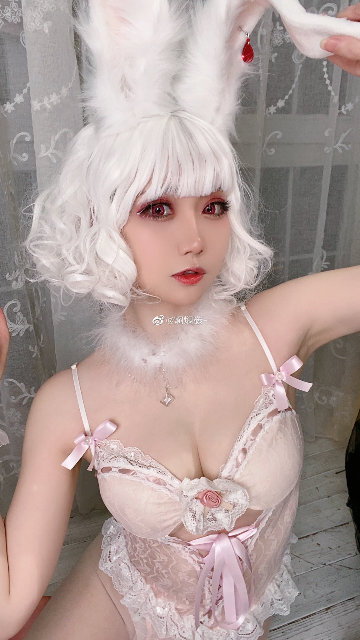 汤圆 on Twitter: "红裙裙好不好看 https://t.co/lV3s5xvobH" / Twitter