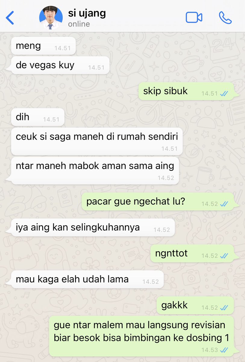 Aiko. on Twitter: "🔗 Motivasi ngerjain skripsi sambil dipangku"