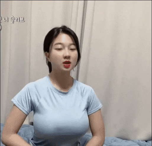 인스티즈 on Twitter: "요즘 인기 여성 등산 유투버 (링크에 더있어요👉) https://instiz.net/pt/7392986"