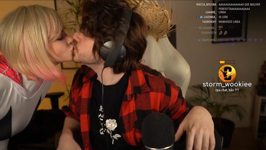 💜𝑵𝒊𝒄𝒂💜🪷🇲🇽 on Twitter: "RT @ggohannn: LORE APARECIÓ EN EL STREAM DE CELLBIT HACIENDO COSPLAY DE ...