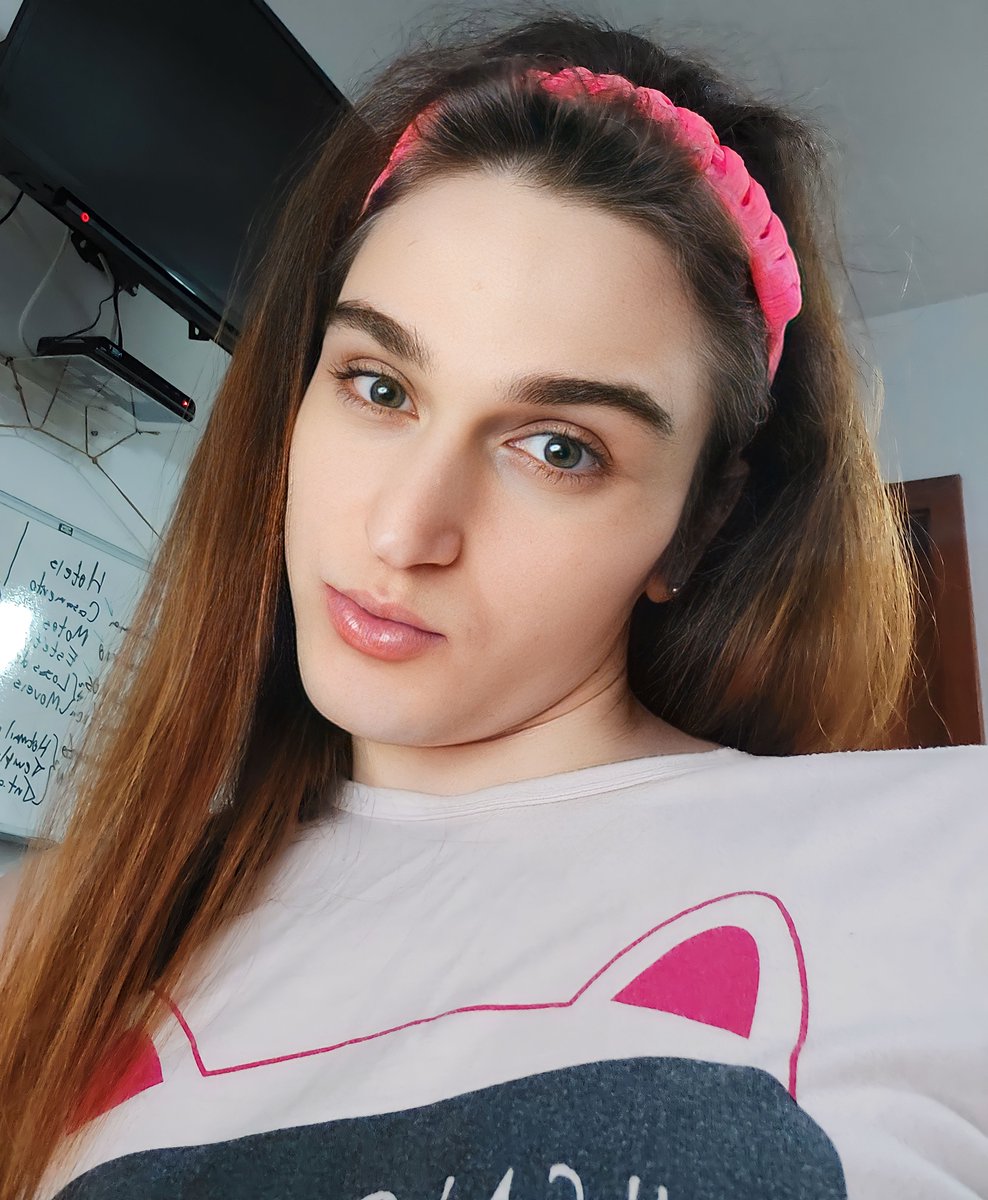 Sophie Trans Girl 🏳️⚧️ 🇧🇷 On Twitter Start Of The Pandemic Vs Now Dizem Que O Tempo é Um
