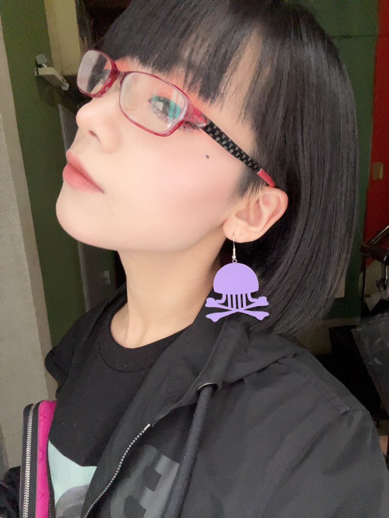 Eri Kitami (北見えり)OF&FANTIA on Twitter: "新しいKurageピアス https://t.co/pI4PUzBKCd" / Twitter