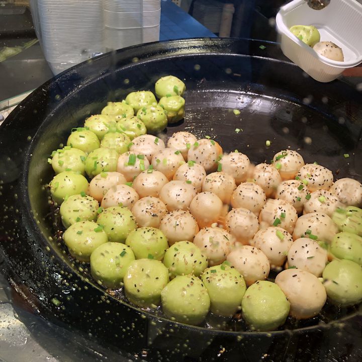 RETRIP＜グルメ＞ on Twitter: "名店をはしごしよう！食べ歩きにもおすすめな横浜中華街の絶品グルメ11選 https://rtrp.jp/articles/77951/"