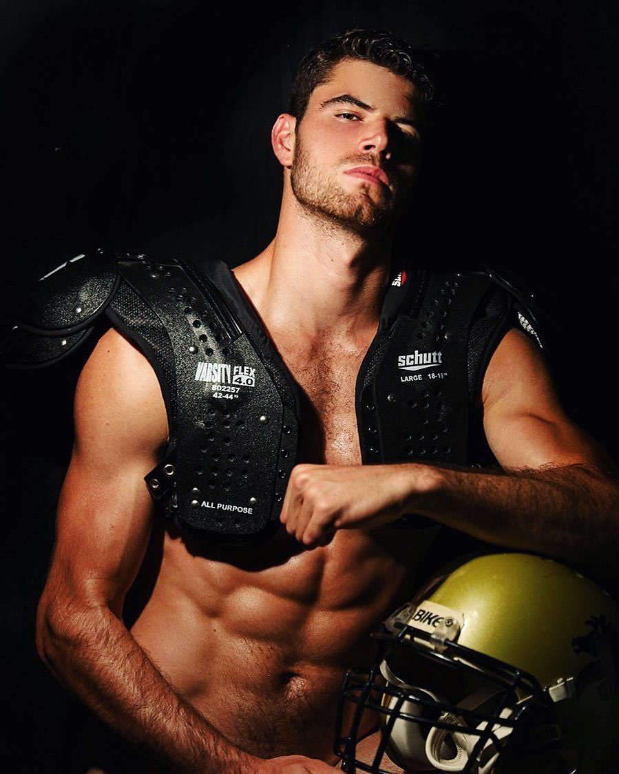 Hot Dudes Good Mood 🇺🇦 on Twitter: "Odei Jainaga by Rafa G Catala 📸"