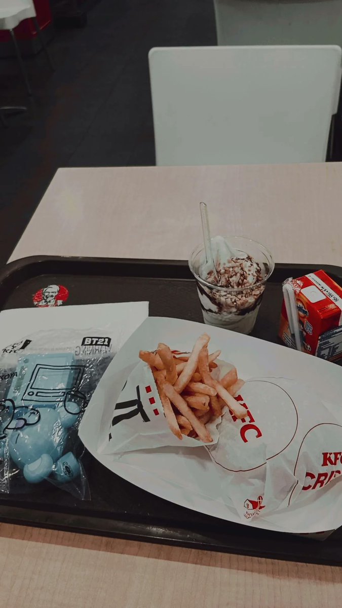 KFC Indonesia (Jagonya Ayam!) on Twitter: "RT @nuna_jun: Tadi di tanyain sama kasir KFC gini 👤 ...