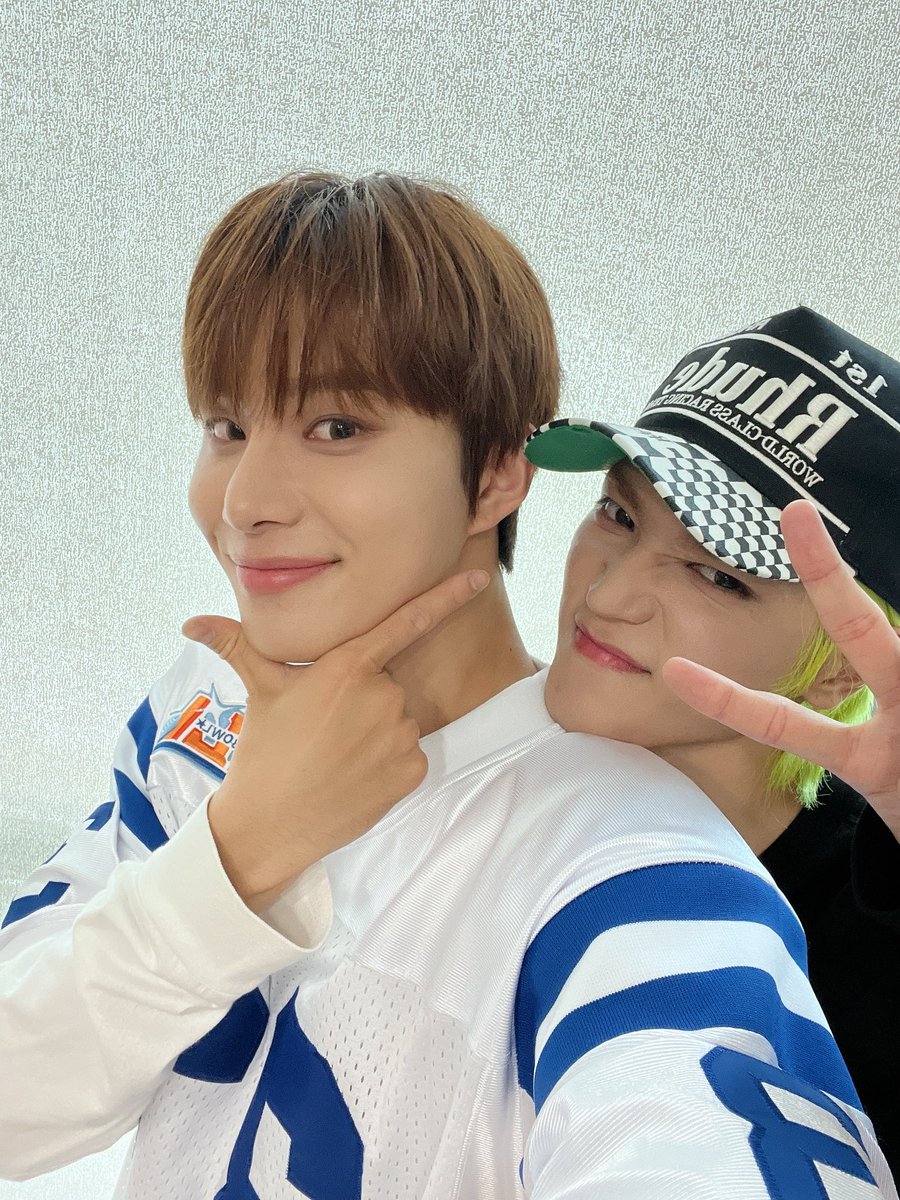 말랑 On Twitter 태용이랑 정우 셀카 🥹🥹🥹