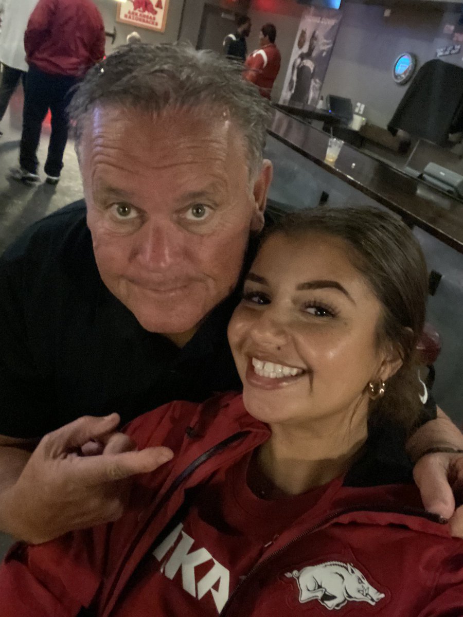 Sierra Griffin on Twitter: "Little life update! Go Hogs!! 🐗 #WPS"