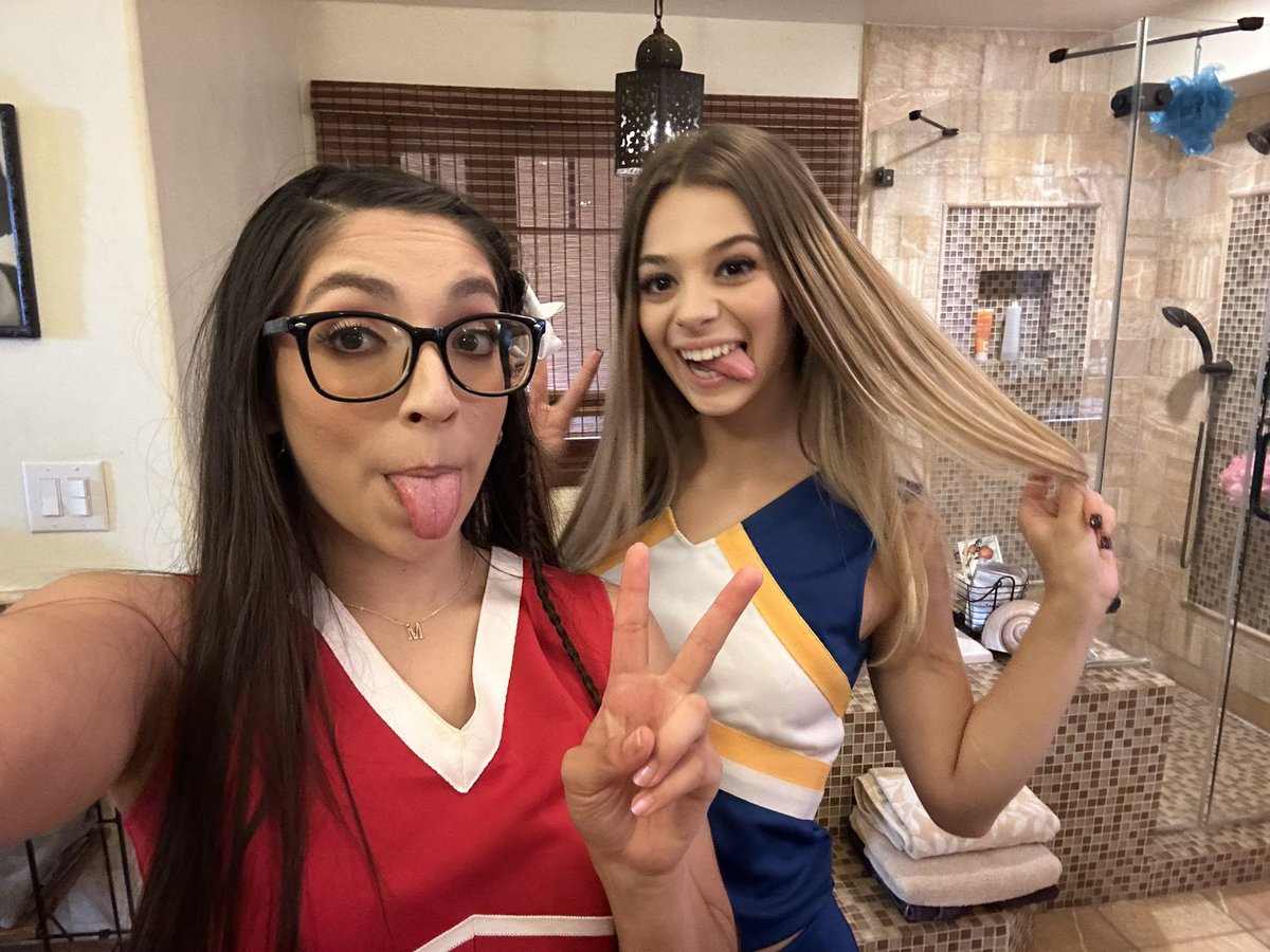 Madison Wilde ️ 5 15 5 24 Fl On Twitter Just Being A Cheerleader With