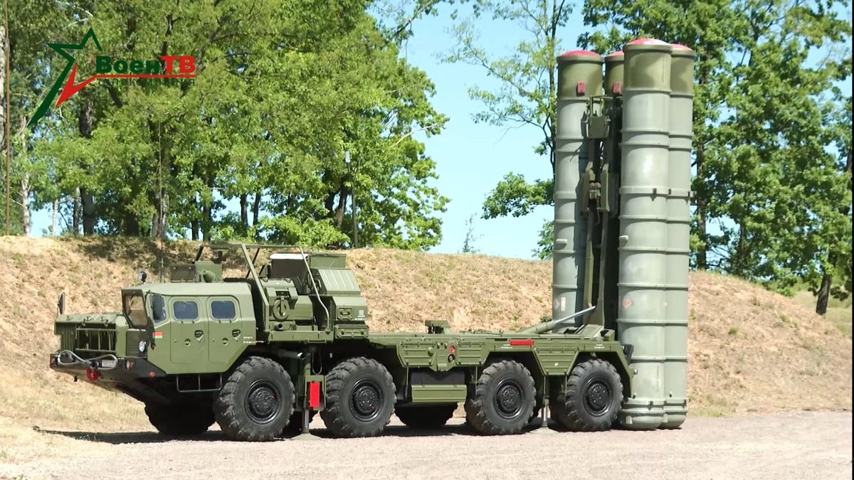 Guy Plopsky on Twitter: "VoenTV released additional footage of the S-400 equipment that Belarus ...