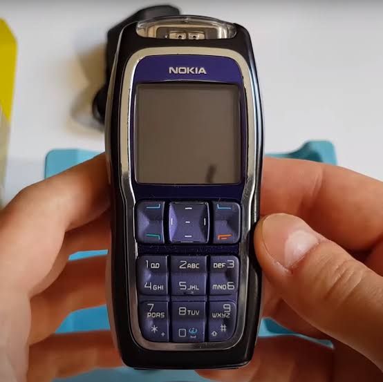 Nokia 3220