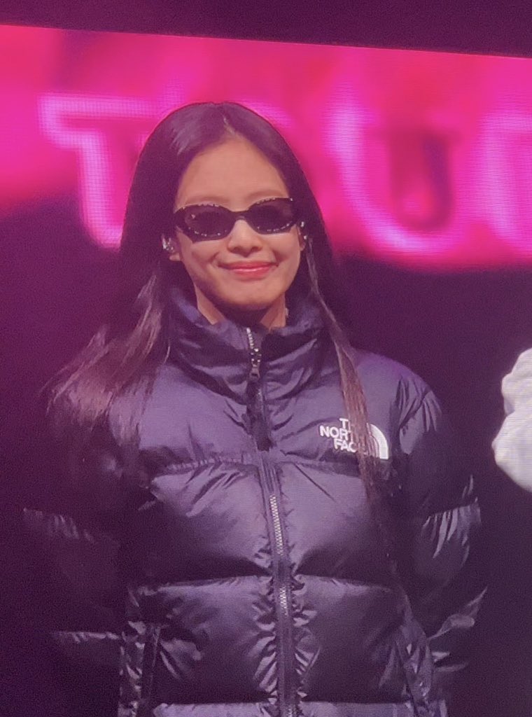 Jennie June Thechive Photoshoot Youtube BLACKPINK-HIGH-CUT-Magazine ...