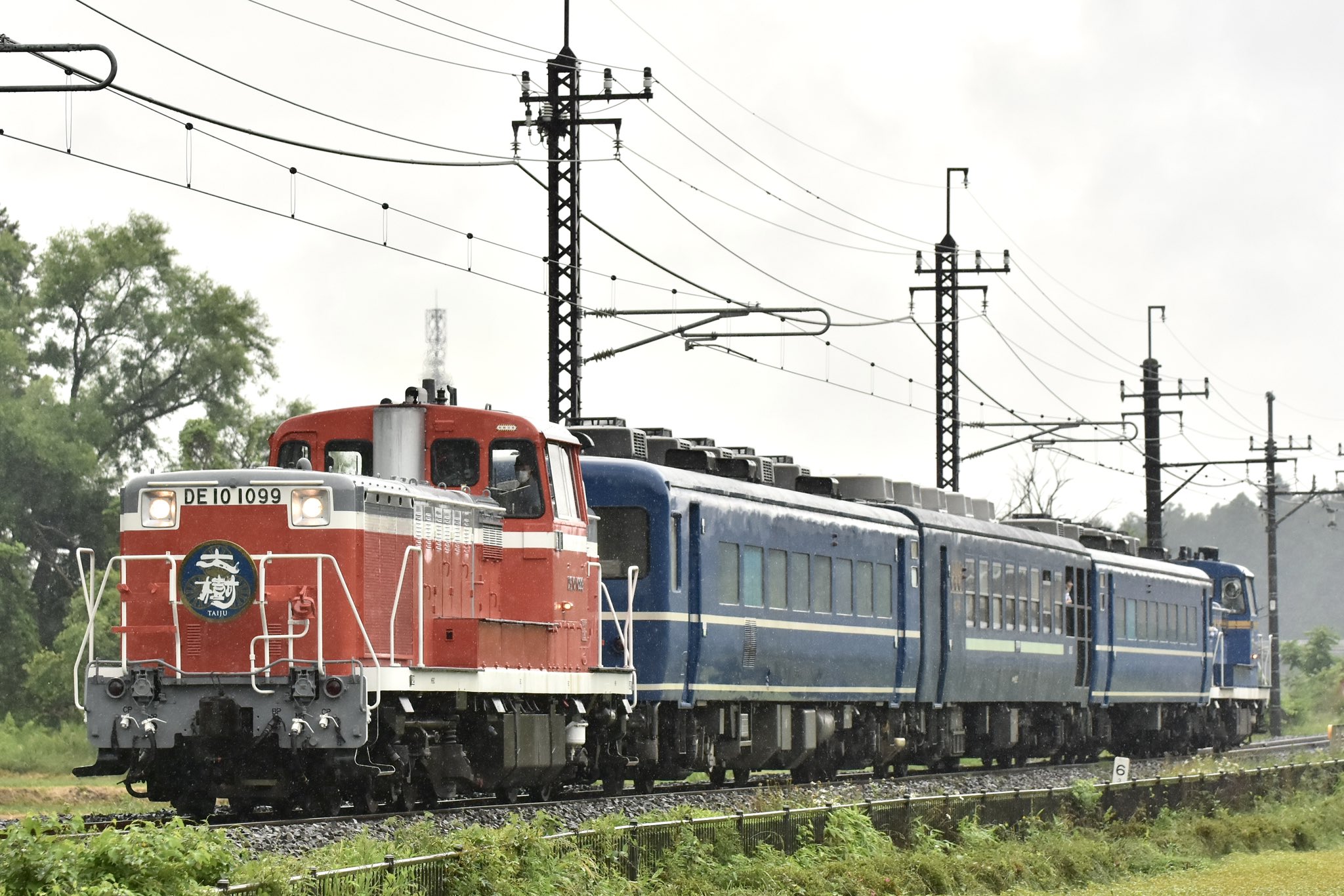 常磐線沿線 on Twitter: "DL大樹 1号〜2号 DE10-1099＋14系 3B＋DE10-1109 https://t.co/JKqvvy8G6A" / Twitter