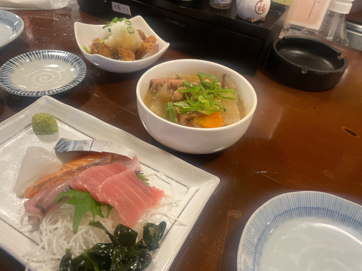 ごはっちゅうちゃん🧀 On Twitter 含み損について考える会、野毛🍺🙎🏻♀️🙎🏻♀️🍺 野毛、無限にたのしいですね🐹