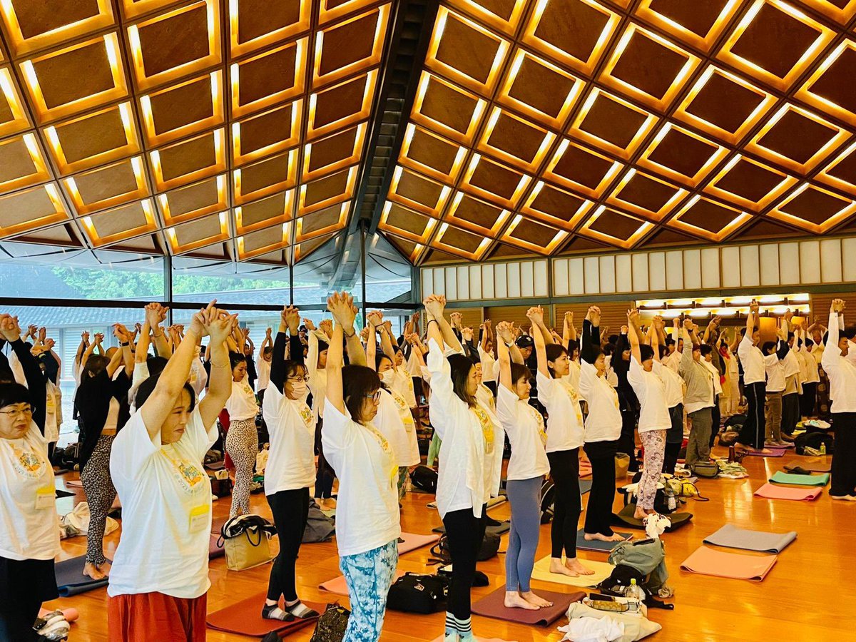 India in Japanインド大使館 on Twitter: "Glimpses of a Yoga Event by @ICCR_Japan with Japan Yoga ...