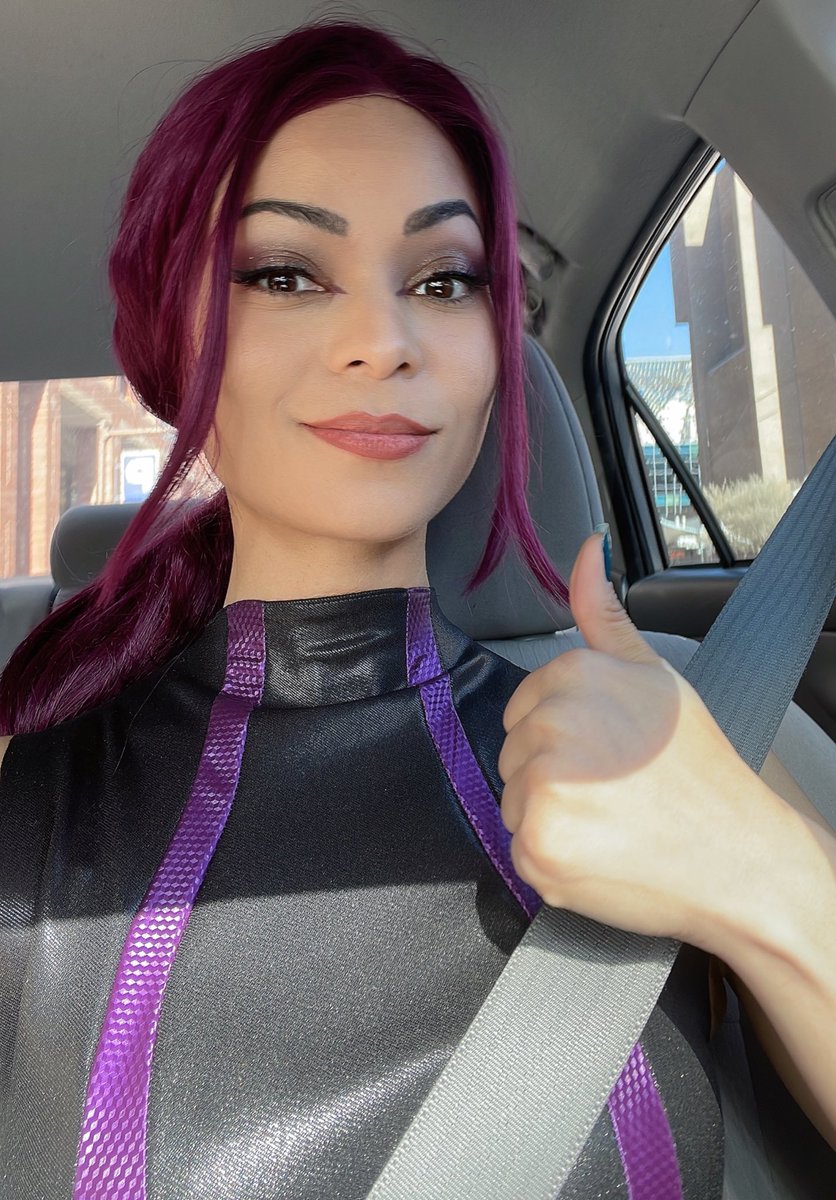 Sara Moni ⭐️ on Twitter: "End of con selfie from last week 👩‍🎤 IG: saramonicosplay"