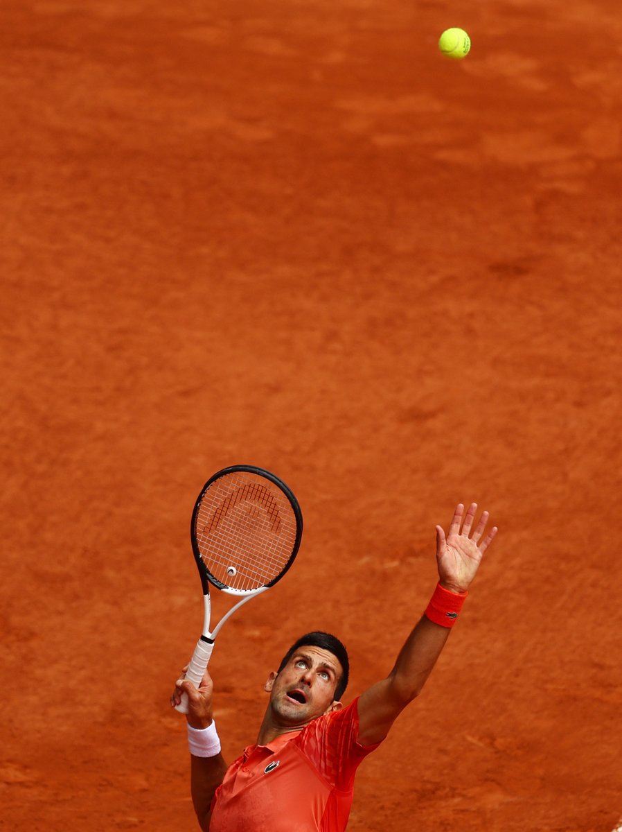 De Marke Sports On Twitter Novak Djokovic Casper Ruudun Servisini
