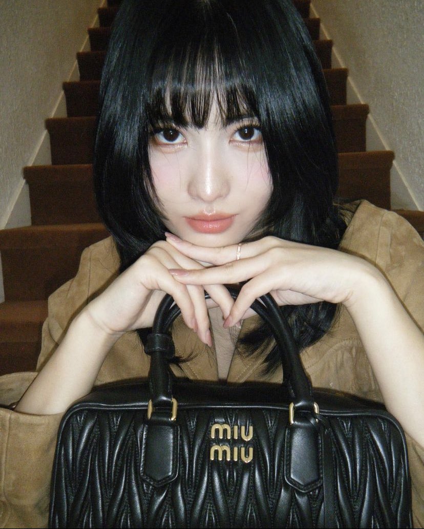 KPOPINA on Twitter: "تعيين الجميلة مومو عضوة TWICE سفيرةً عالمية للعلامة التجارية الايطالية ...