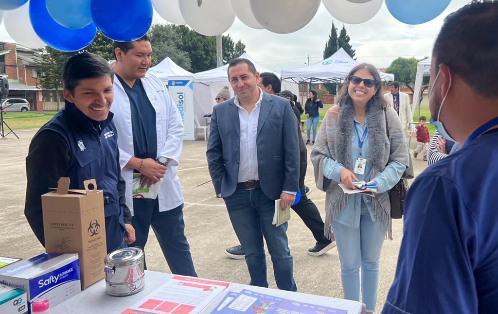 Ministerio de Salud Pública 🇪🇨 on Twitter: "RT @saludcz6oficial: #Ahora | Por un “Ecuador libre ...