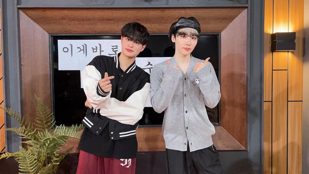 AB6IX INTERNATIONAL on Twitter: "[📸/230612] AB6IX's Listen Radio instagram ㅡ Woong, Daehwi 🔗 ...