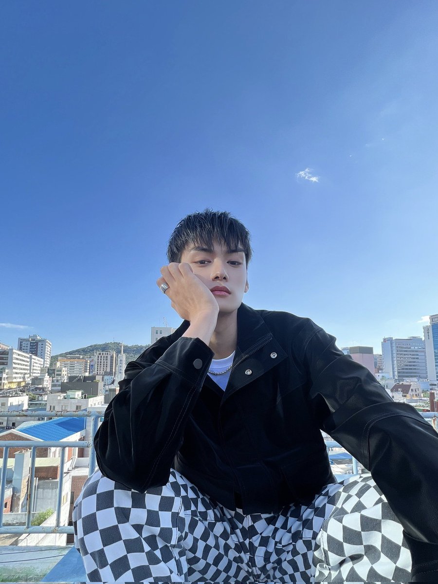 nugu archive 📁 on Twitter: "siwoo ; bxb, trcng"