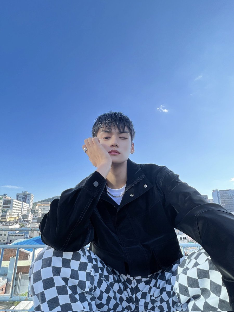 nugu archive 📁 on Twitter: "siwoo ; bxb, trcng"