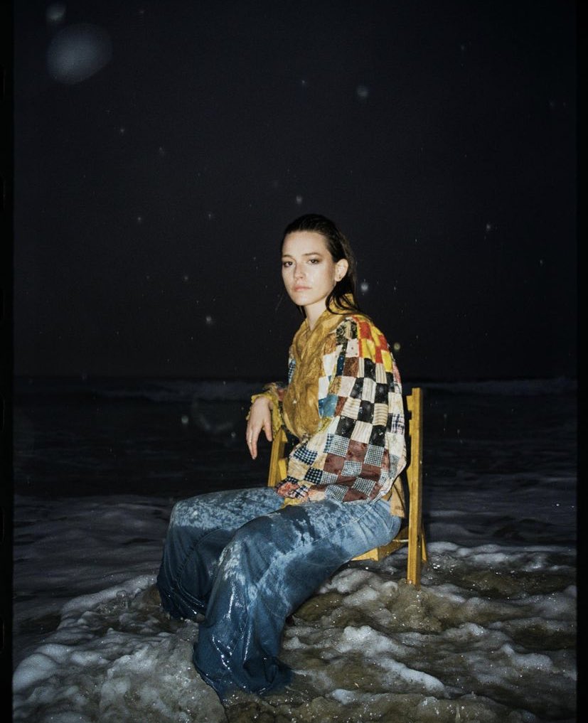 Portal Victoria Pedretti Brasil on Twitter: "📸 | Victoria Pedretti por Grace McCarthy."