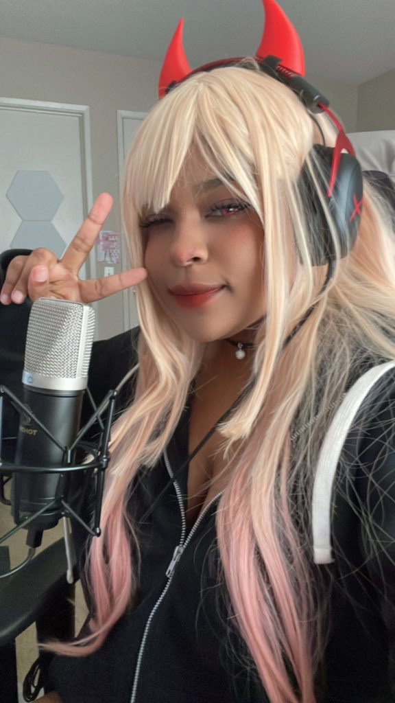 Nami⛩️ On Twitter More Marin Content After Dnd 💕🤟🏽