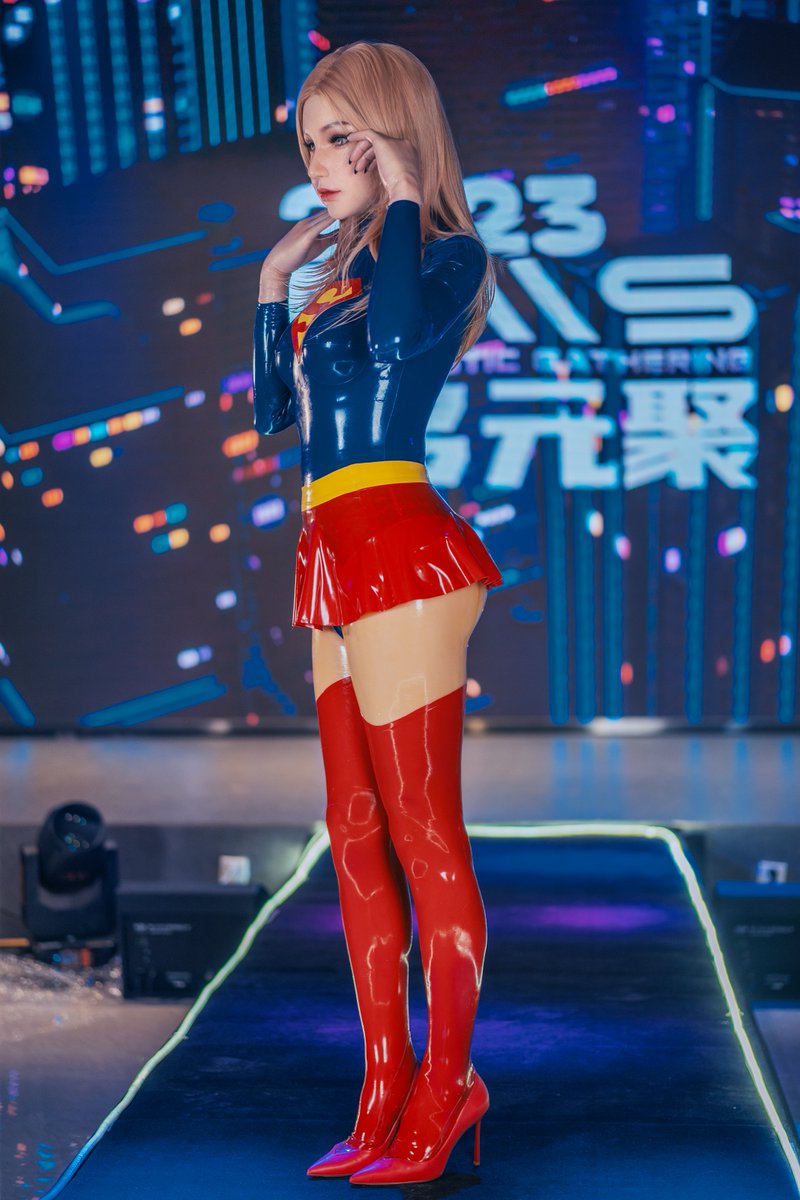 CherryChen🍒 on Twitter: "Catwalk #2023多元聚 #cosplayer #fetishlatex #latexgirl #rubberdoll # ...
