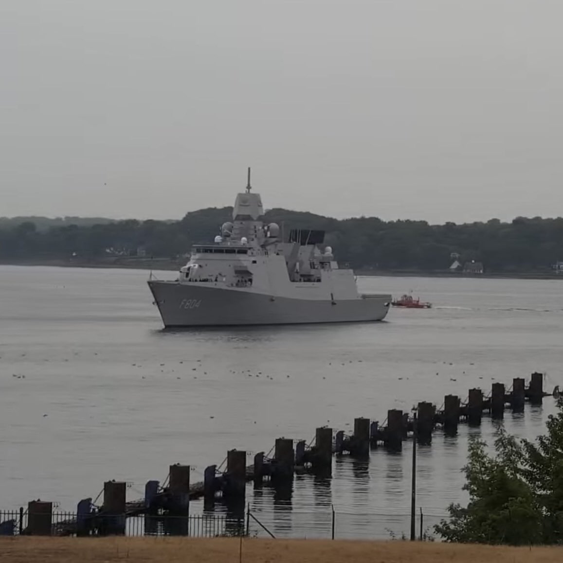 WarshipCam on Twitter: "Royal Netherlands Navy vessels: HNLMS De Ruyter (F804) HNLMS Makkum ...