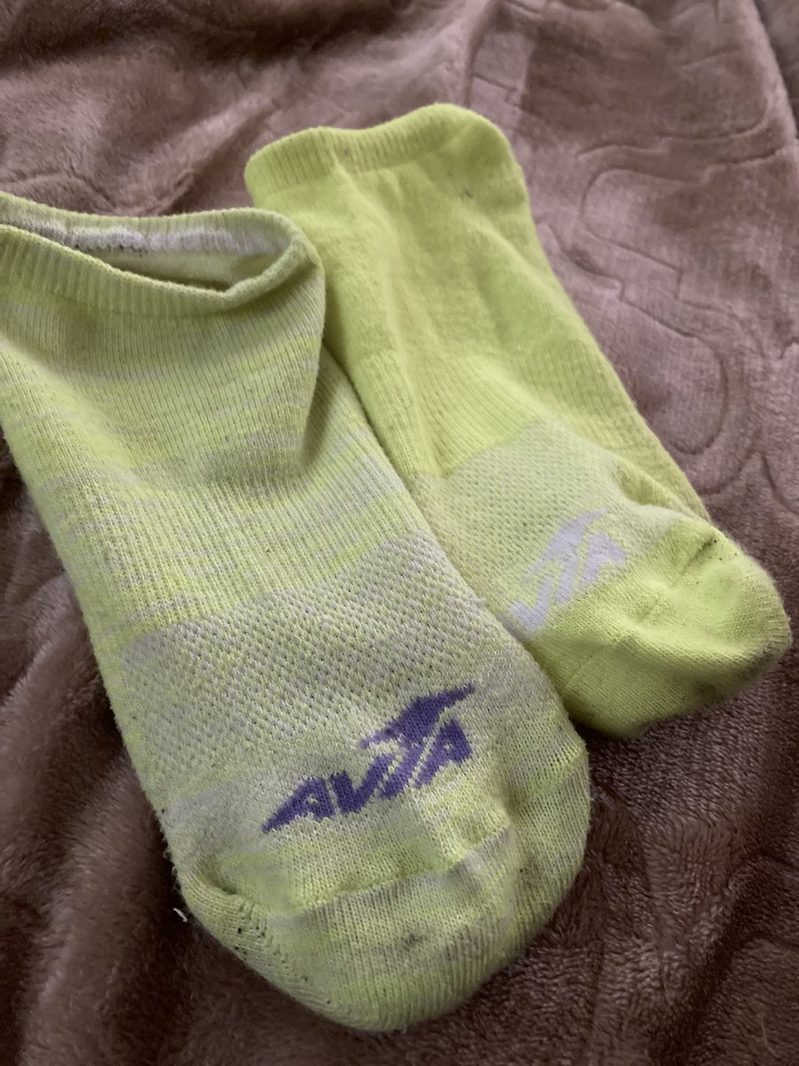 𝙌𝙪𝙚𝙚𝙣 𝙎𝙖𝙢𝙞 👣 on Twitter: "The tops, the bottoms. You sucking on them? 😏 I thought so. (And yes ...