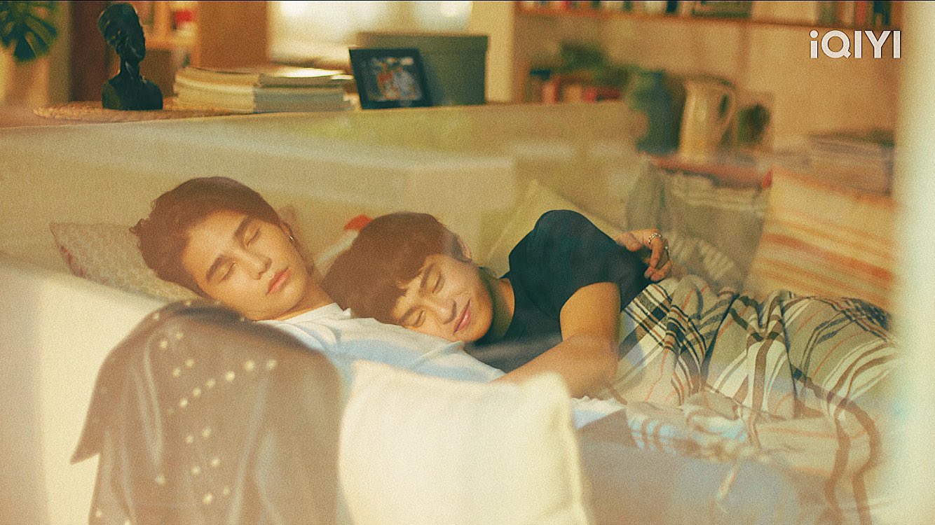 Mimi~~ 💜💛 on Twitter: "Ohhhh~~ so today is the anniversary of this lovely cuddling meow meow ...