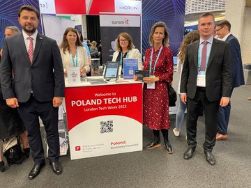 Polish Embassy UK 🇵🇱 on Twitter: "We are at the #PolandTechHub – the @PAIH_pl-organised 🇵🇱 ...