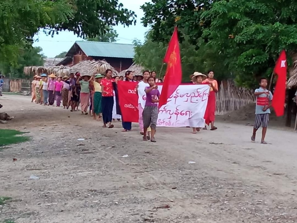 Khit Thit Media On Twitter ယင်းမာပင်တွင် စစ်အာဏာရှင် တော်လှန်ရေး ခ