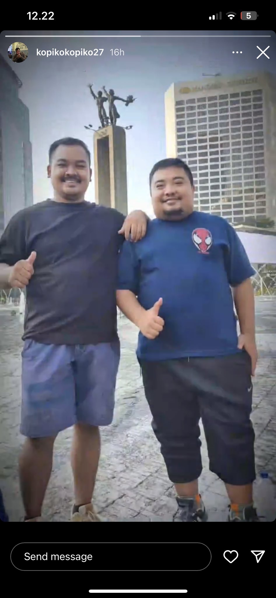 Bapak Indo on Twitter: "CFD Dulu om botaknya lagi nda bisa anter yayang CFD https://t.co ...