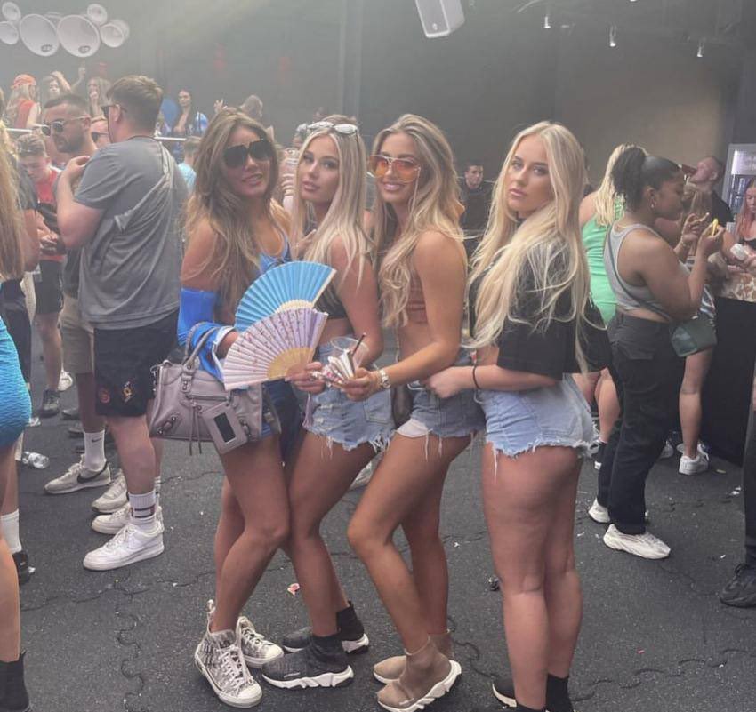 what i like on Twitter: "#chav #cfnf"