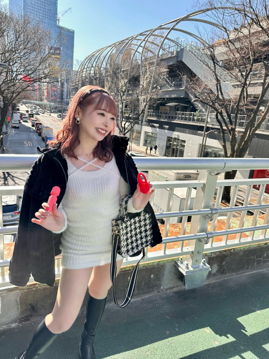 STARS-682 SOD本社で一日AD体験! 制作部アシスタントディレクターになった小倉由菜が知り合い訪問者