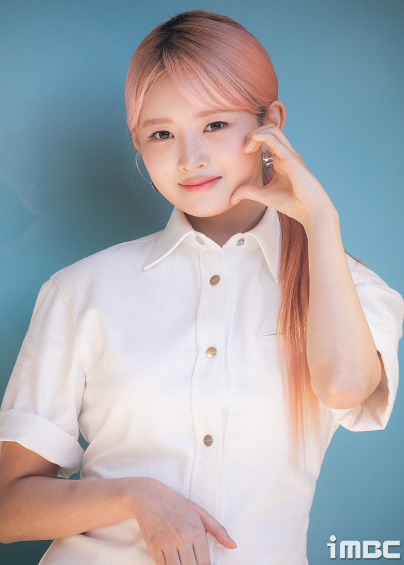 iMBC연예 on Twitter: "아이브 레이, 건강 찾은 콩순이 #아이브 #IVE #레이 #REI [iMBC 직찍] https://enews.imbc.com/News ...