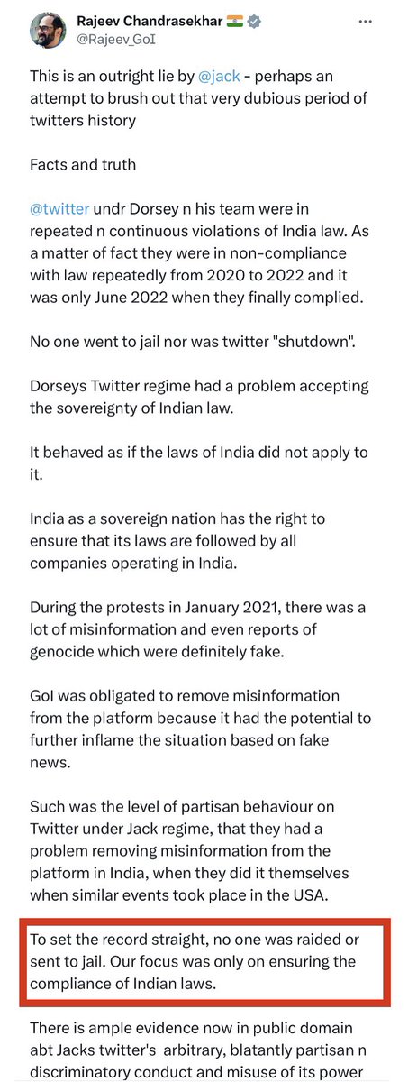 DesiGeek on Twitter: "RT @Iyervval: Ghar se nikalte hi …… Kuch dur chalte hi …… Notice how he ...