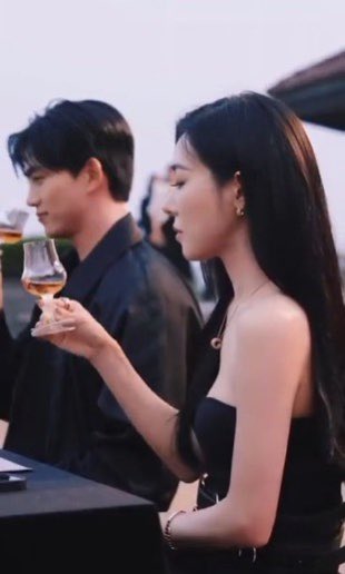 Taecyeon And Tiffany Fanfic