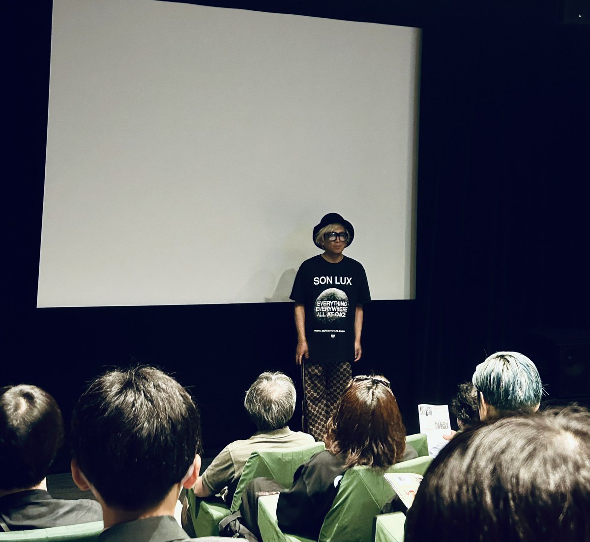 Tetsuya Chihara 千原徹也 On Twitter Rt Ayakooi 映画「アイスクリームフィーバー」の試写会へ。 毎秒毎秒がとても美しくて、可愛くて、音楽も素敵