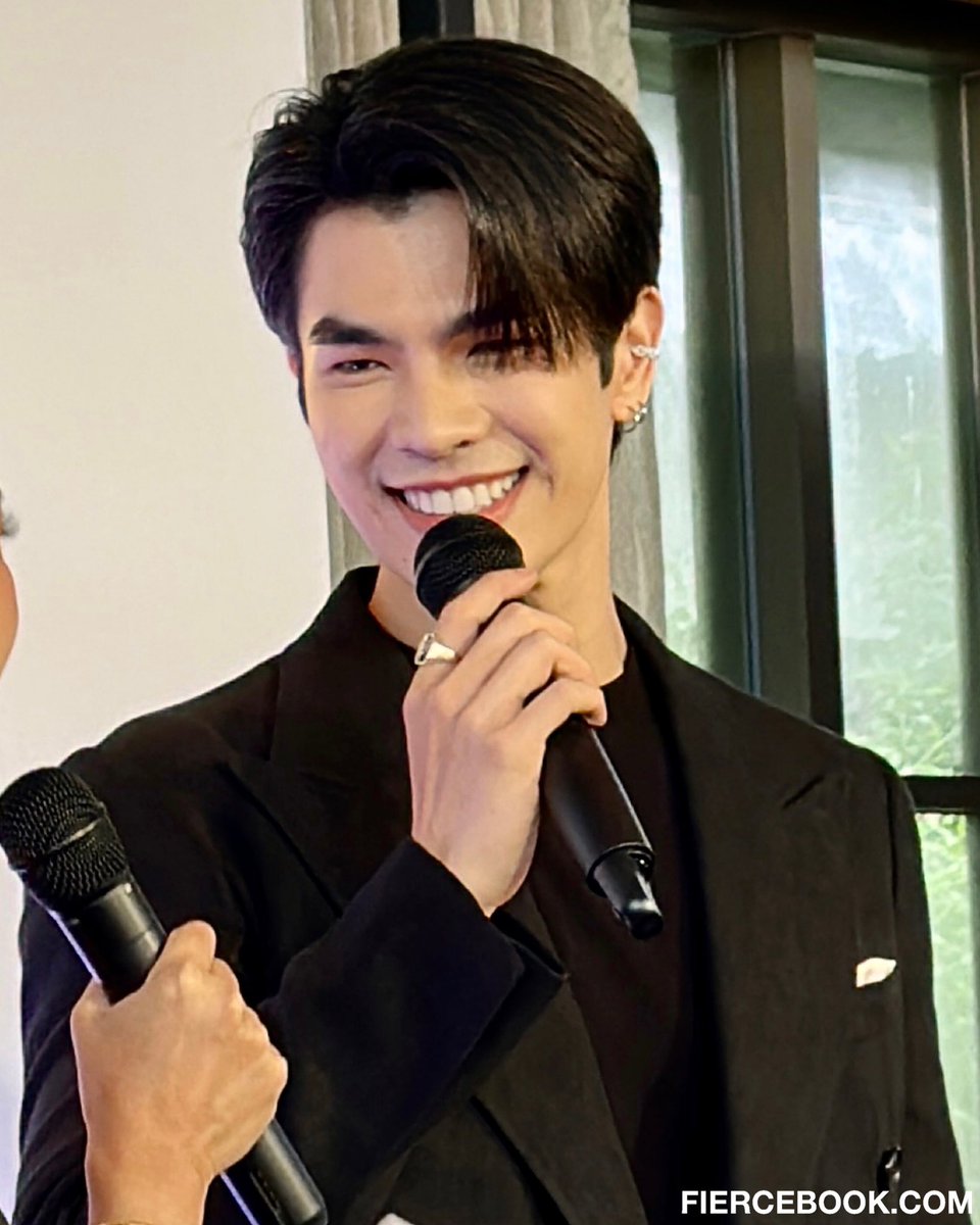 N i k u s u n g 🐎 on Twitter: "RT @fiercebook_bkk: มาย ภาคภูมิ Friend of Guerlain มาบอกเล่า ...