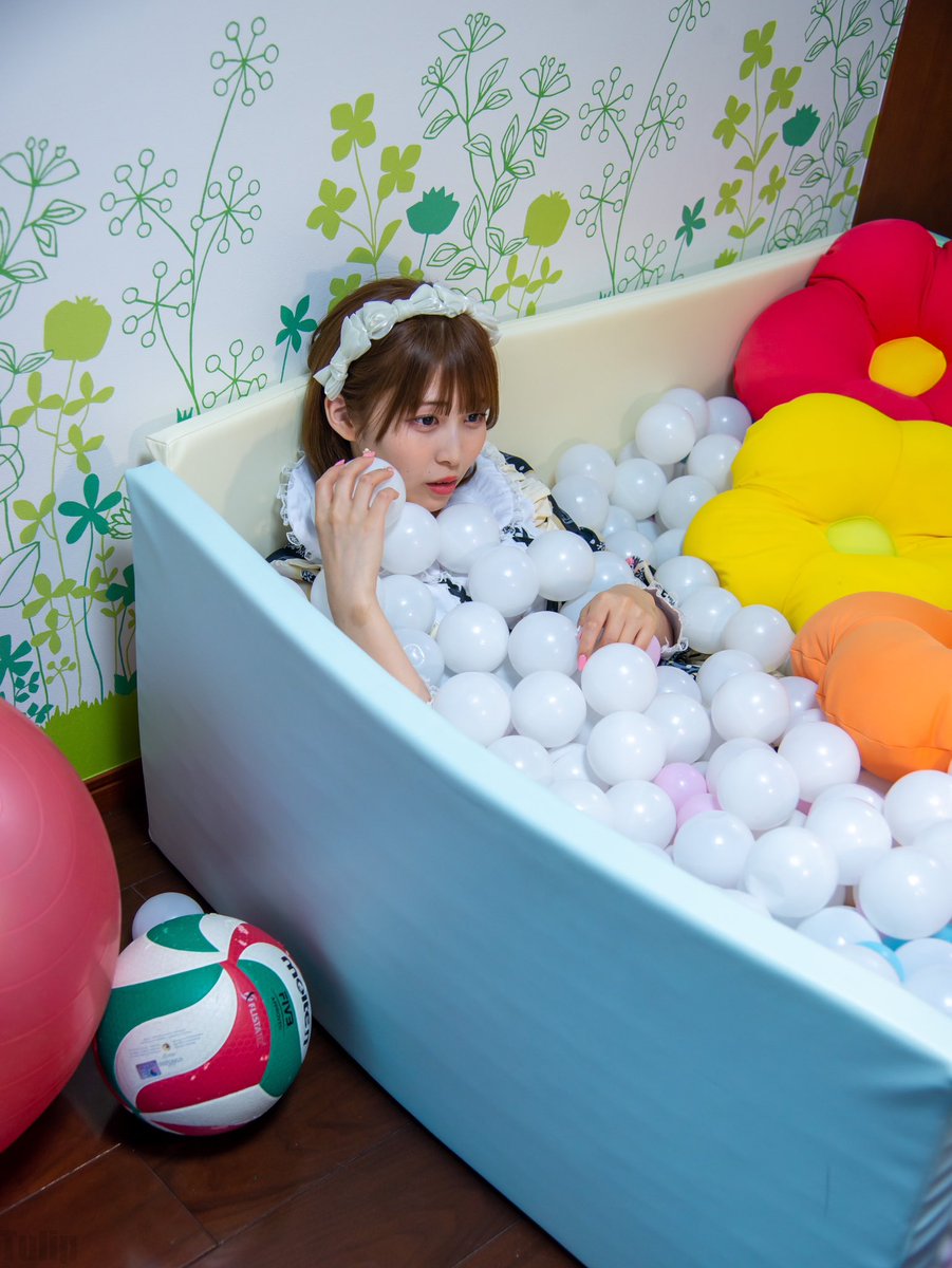 け on Twitter: "Photo Session 2023 Early Summer🌴 2023.6.12 華乃井かほ🚼(Glim Assembler) (@Glim_kaho ) # ...