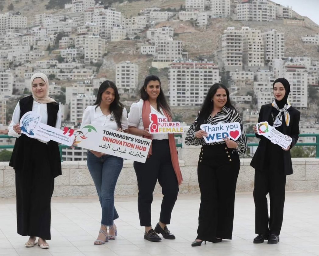 Tomorrow's Youth Organization on Twitter: " Calling aspiring women entrepreneurs! Apply now for ...