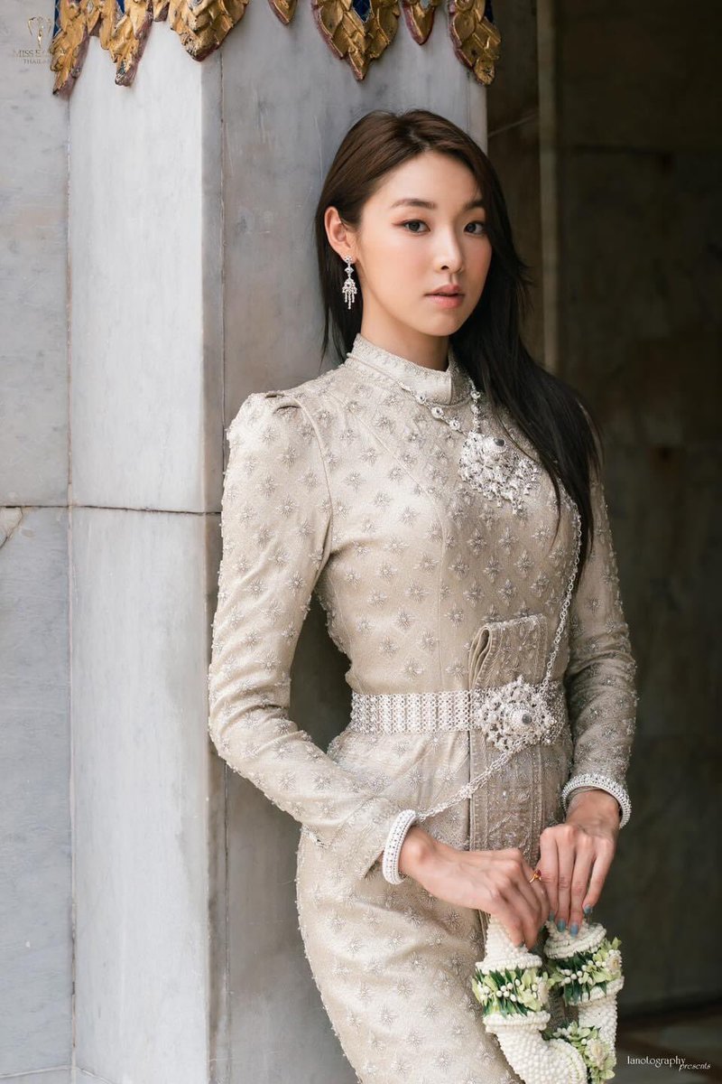 Miss Earth on Twitter: "#MissEarth 2022 Mina Sue Choi wearing a Thai Chitralada costume during ...
