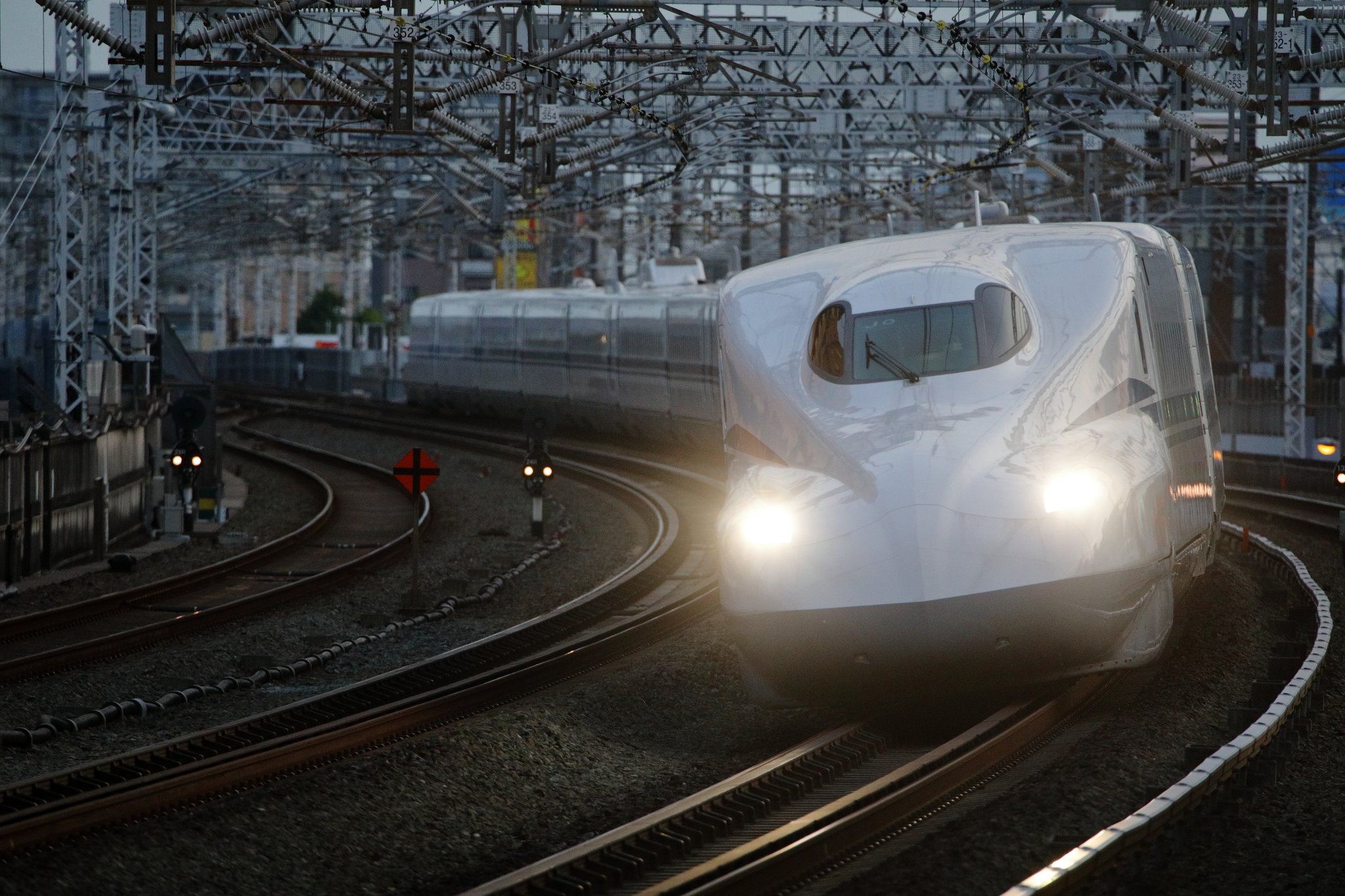 ののぱぱ on Twitter: "2023年6月13日(火) JR東海様 浜松工場より N700S 新幹線確認試験車 J0編成 工場を出たJ0編成は 浜松駅を上って行きました♪ https ...