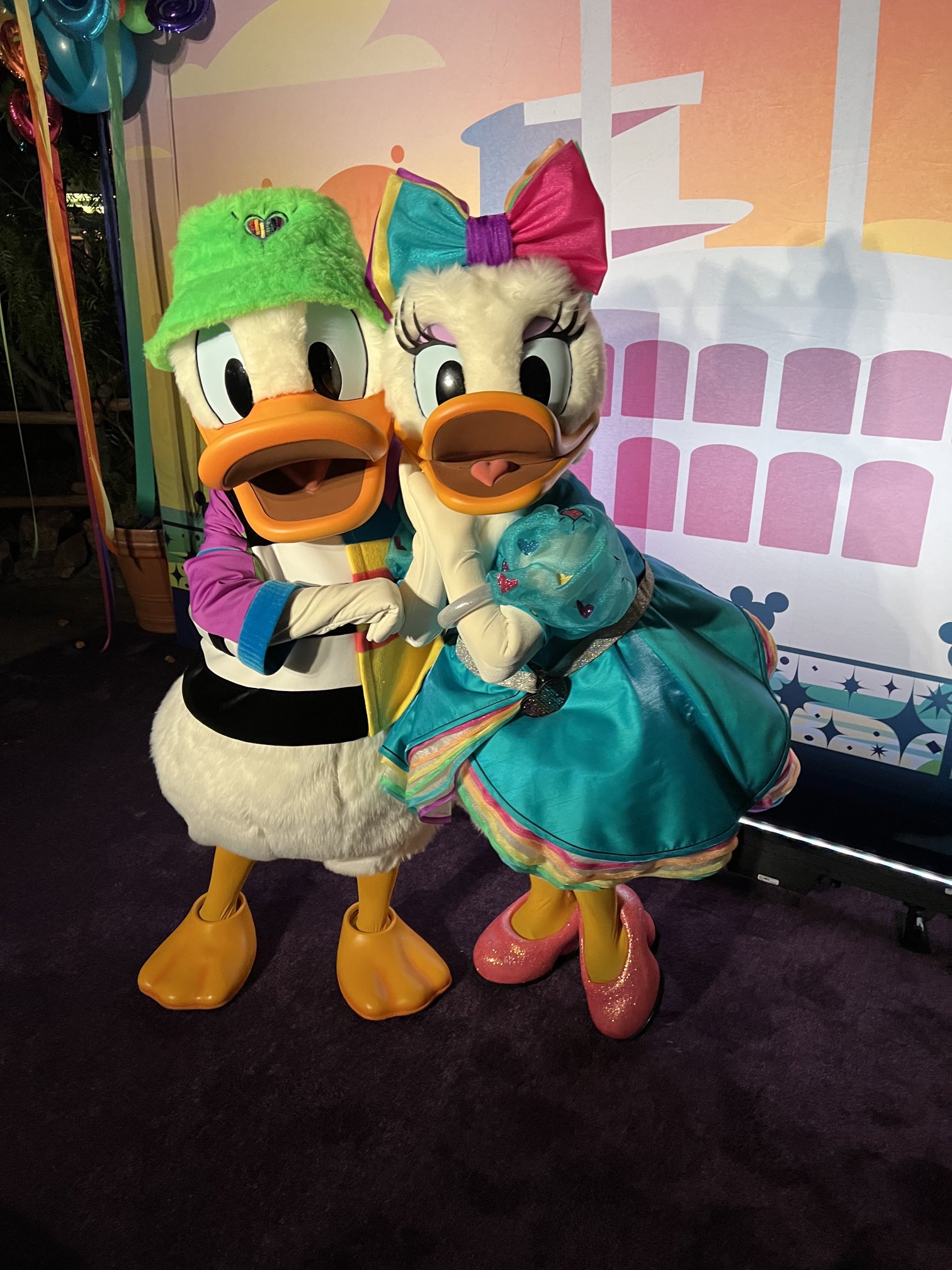 Donald And Daisy Disneyland