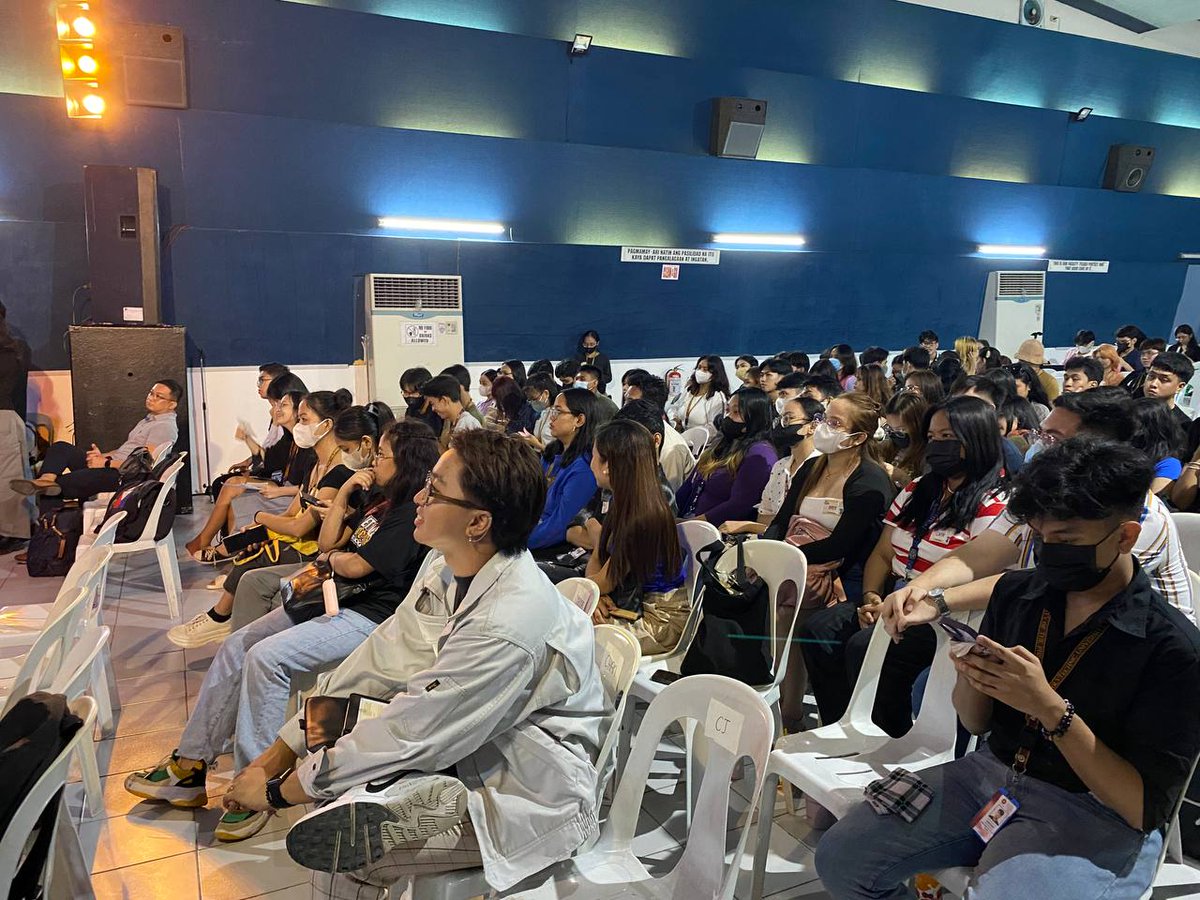 The Communicator on Twitter: "𝗛𝗔𝗣𝗣𝗘𝗡𝗜𝗡𝗚 𝗡𝗢𝗪 | The roundtable discussion titled, "Between the Li ...